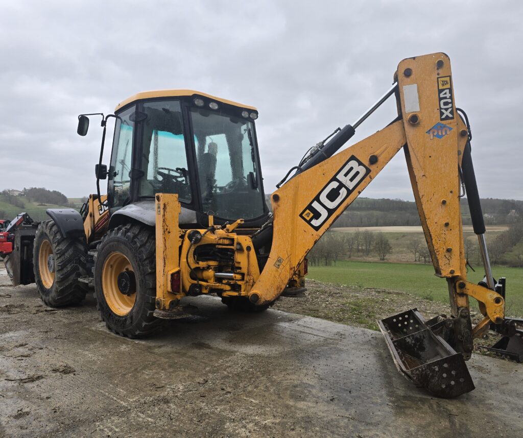 Tracto-pelle JCB 4 CX - Engin de chantier - ddtp47